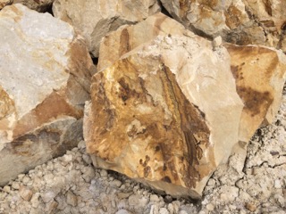 Boulders / Rip Rap / Landscape Rock / Specialized Aggregate