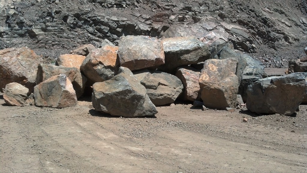Boulders / Rip Rap / Landscape Rock / Specialized Aggregate